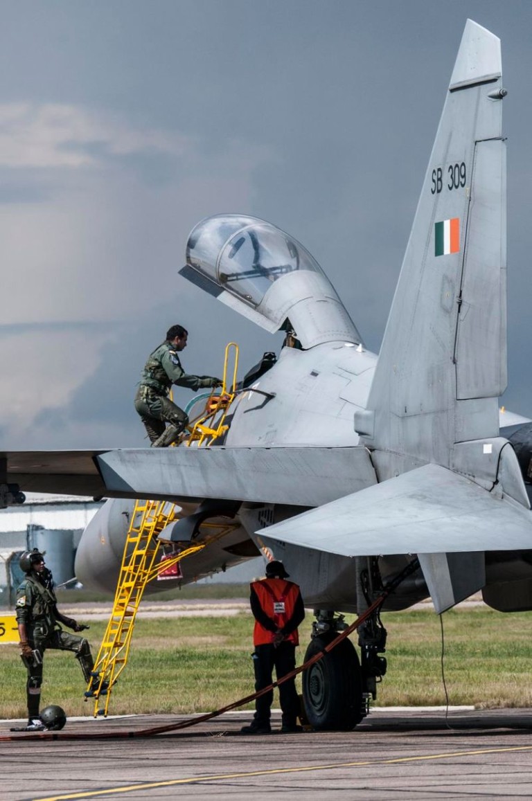 17 Awesome Pictures of Indian Airforce Fighter Pilots Will Give You ...