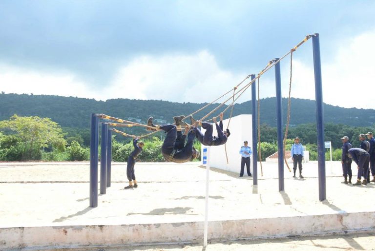 8 Photos Showing The Life Of Indian Navy Cadet At Indian Naval Academy ...