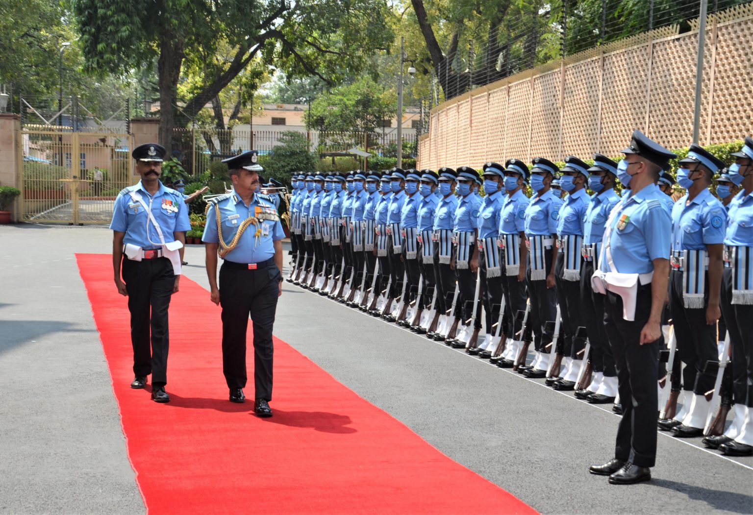 Air Chief Marshal VR Chaudhari Becomes 27th Air Chief