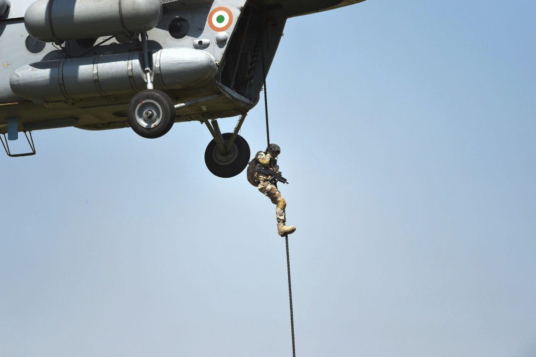 What is the Garud Commando Salary in India?