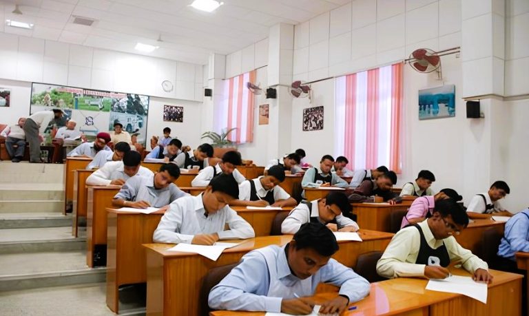 What is PPDT in SSB Interview? Picture Perception and Discussion Test ...