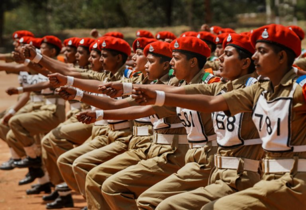 10 Defence Exams for Women Aspirants