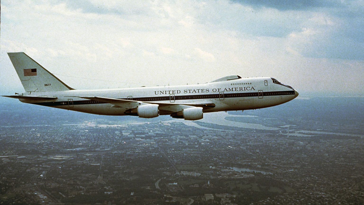 11 Shocking Facts about the US 'Doomsday Plane'