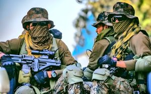 Anil Kapoor met Garud Commandos of the Indian Air Force