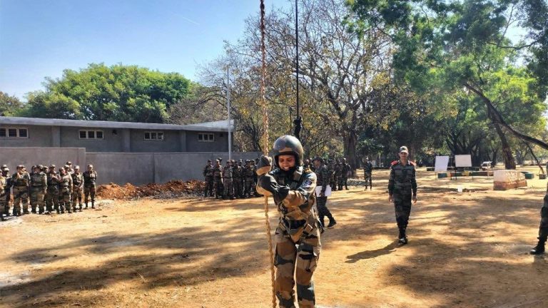 Indian Army Trains Lady Constables of Jharkhand Police