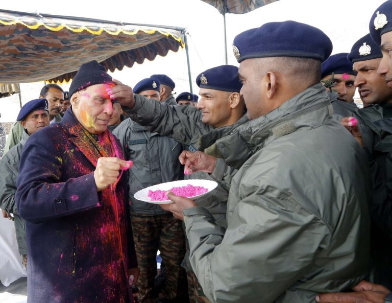 Defence Minister Celebrates Holi with Armed Forces in Leh
