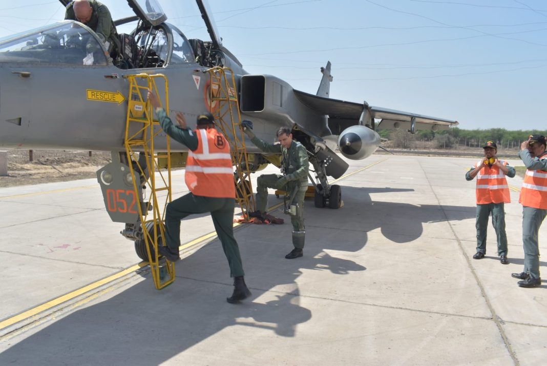 Air Marshal PM Sinha Pilots Jaguar and MiG-21, Lauds Readiness of ...