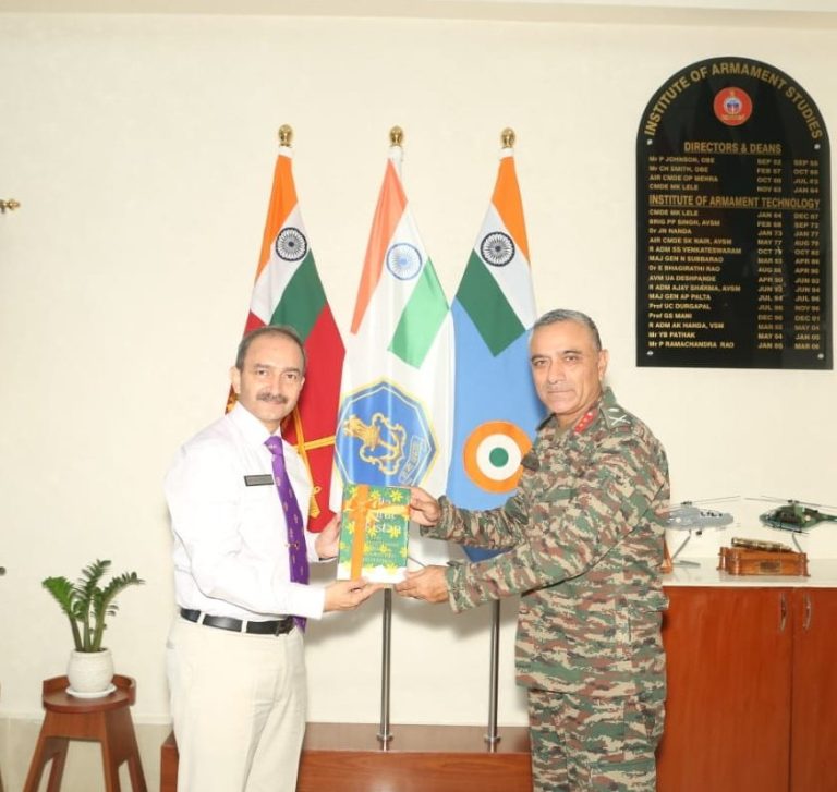Maj Gen Inderjeet Singh Leads Visit to Military Institute of Technology ...