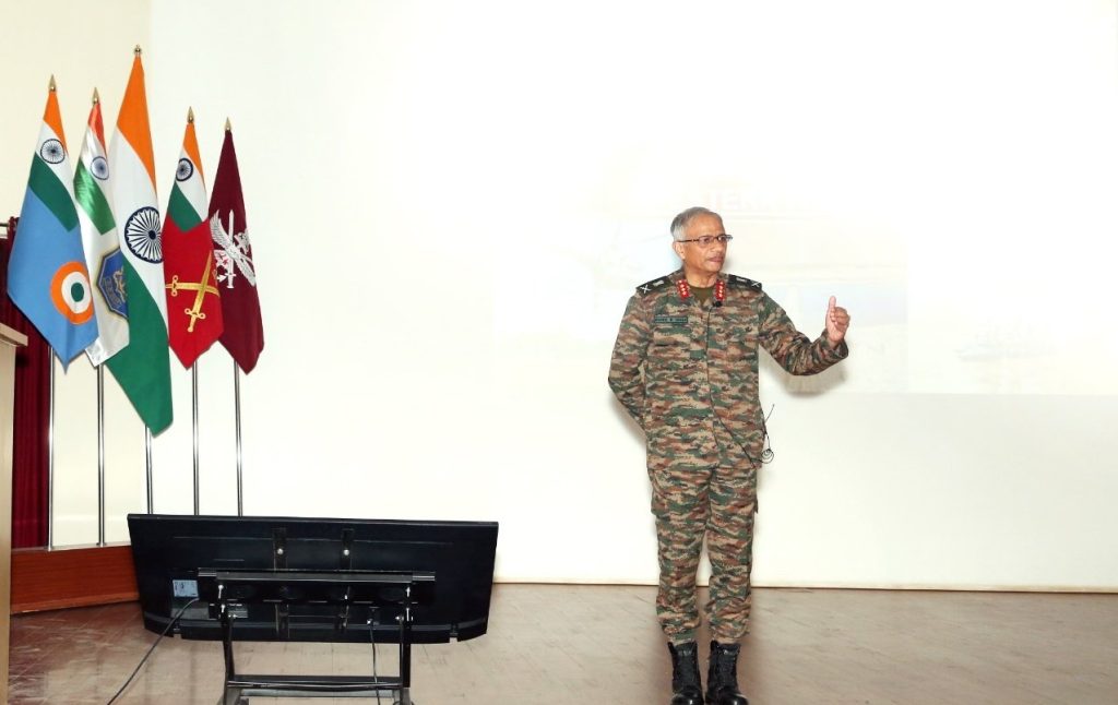 Kharga Corps and IAF Conduct Joint Training for Special Heliborne ...