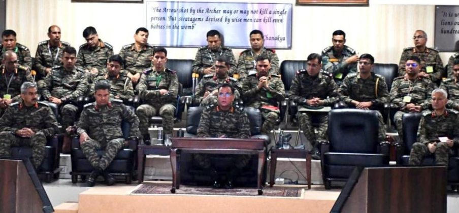 Army Commander Stresses Modernization and Jointness During Visit to ...