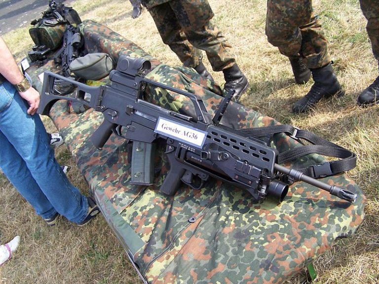 10 Best Assault Rifles in the World