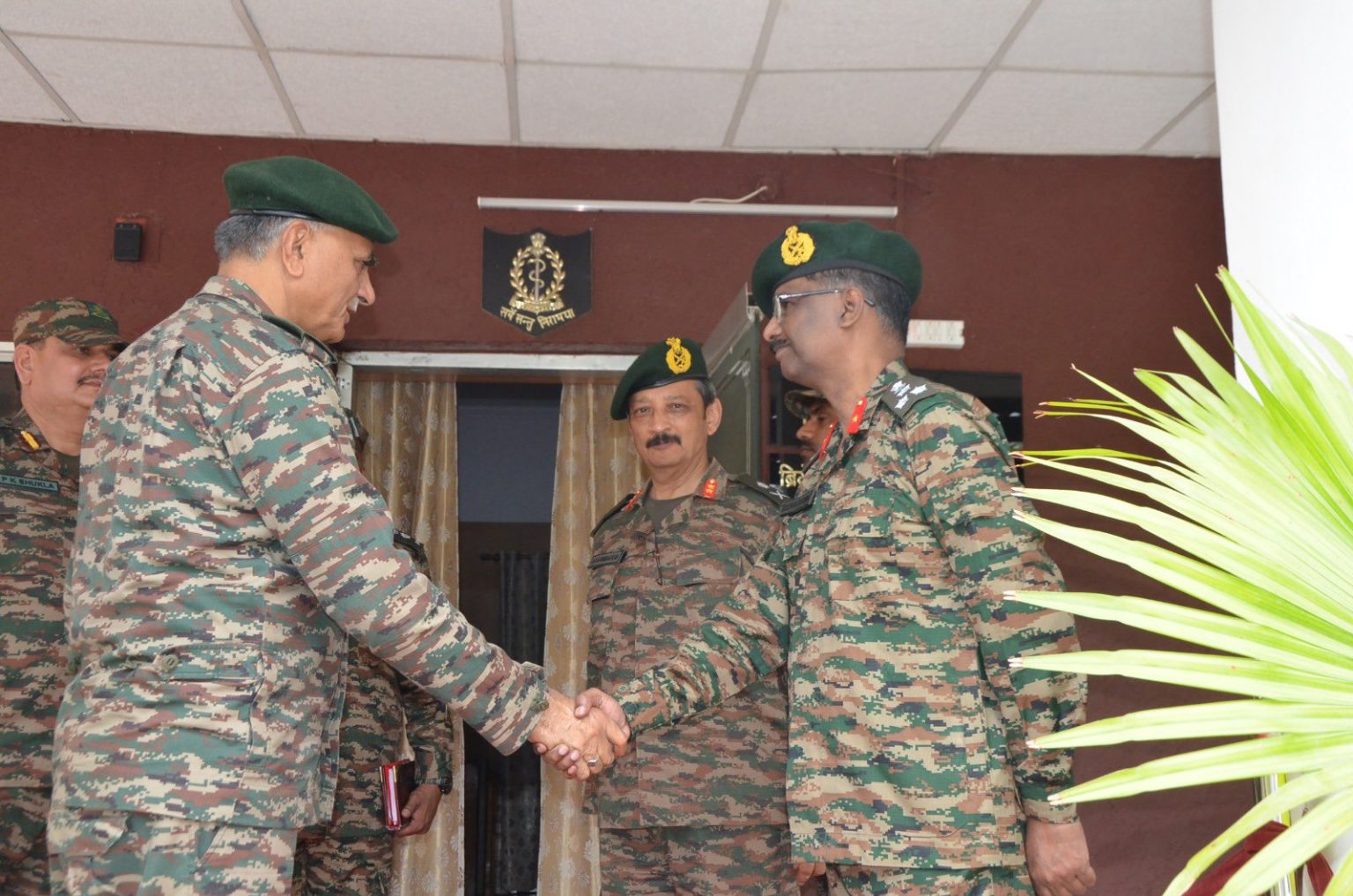 Lieutenant General Daljit Singh Lauds Dedication of Agra Military ...