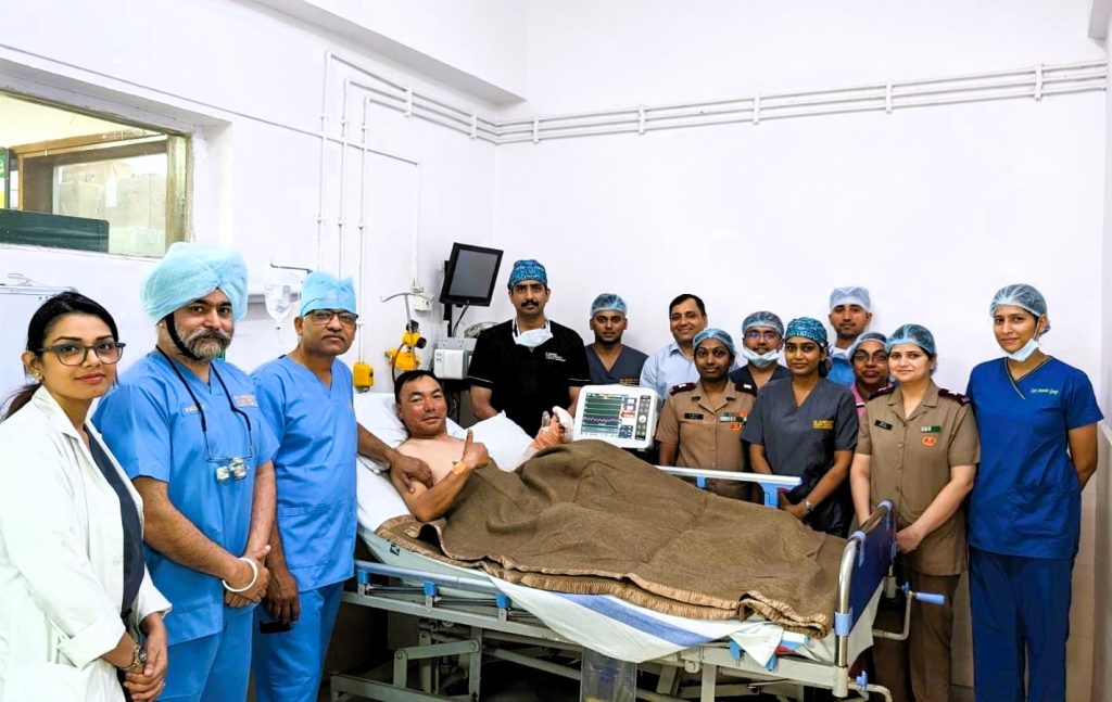 Army Doctors Successfully Reattach Severed Hand of Jawan in Critical ...