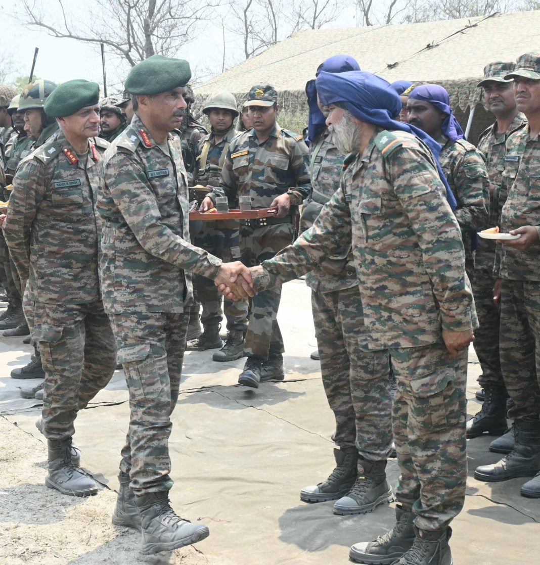 Army Commander Western Command Lauds Kharga Sappers Combat Engineers ...
