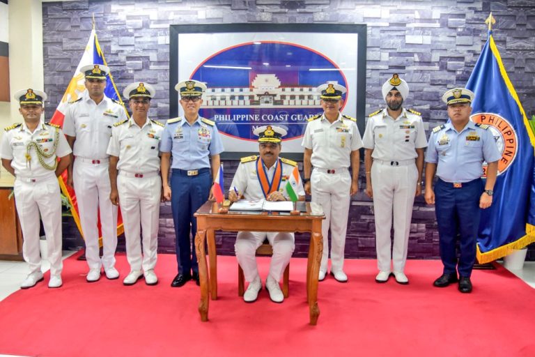 Indian and Philippine Naval Leaders Discuss Defence Cooperation Amid ...