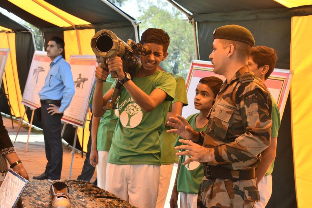 Indian Army's 'Know Your Army' Initiative Inspires Young Minds in ...