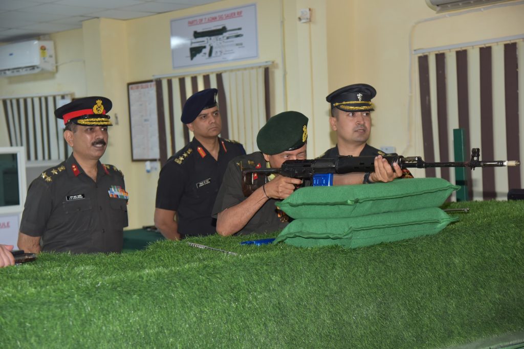 Lt Gen Neeraj Varshney Visits Simulator Development Division, Applauds ...