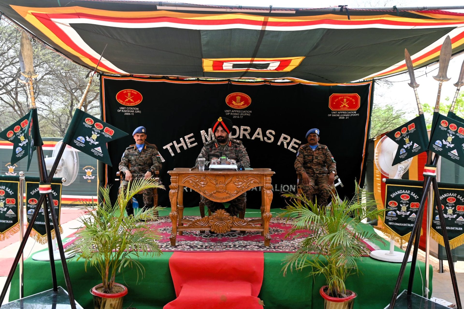 Lt Gen Manjinder Singh Visits 7 Madras Infantry Battalion Ahead of UN ...