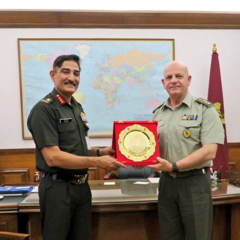 Lt Gen DS Rana of DIA Interacts with Maj Gen Grigorios P Bountliakis of ...