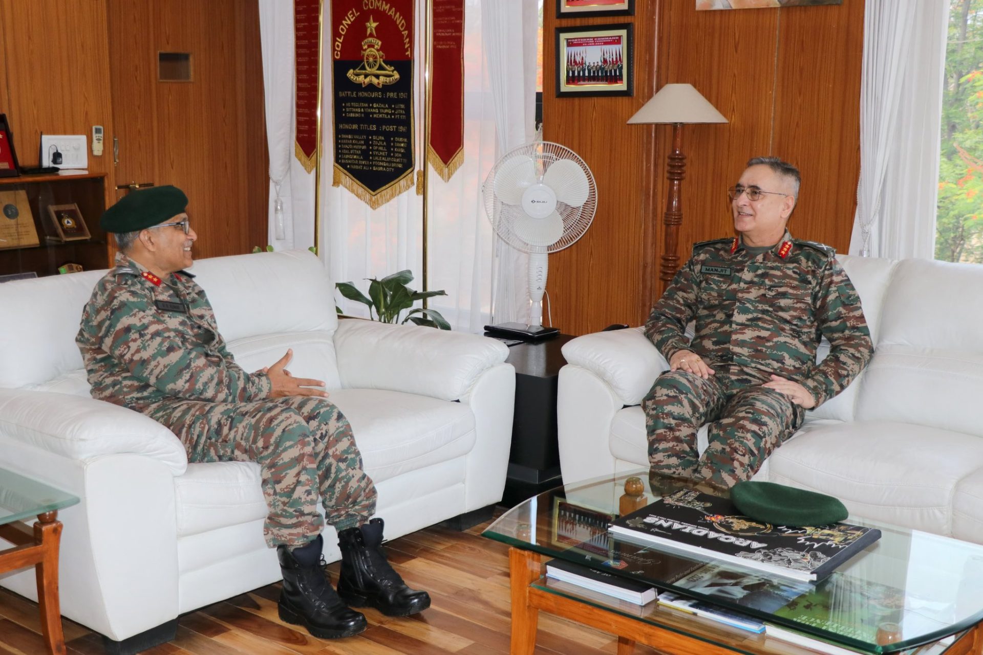 Lt Gen Manjit Kumar Visits School of Artillery in Devlali