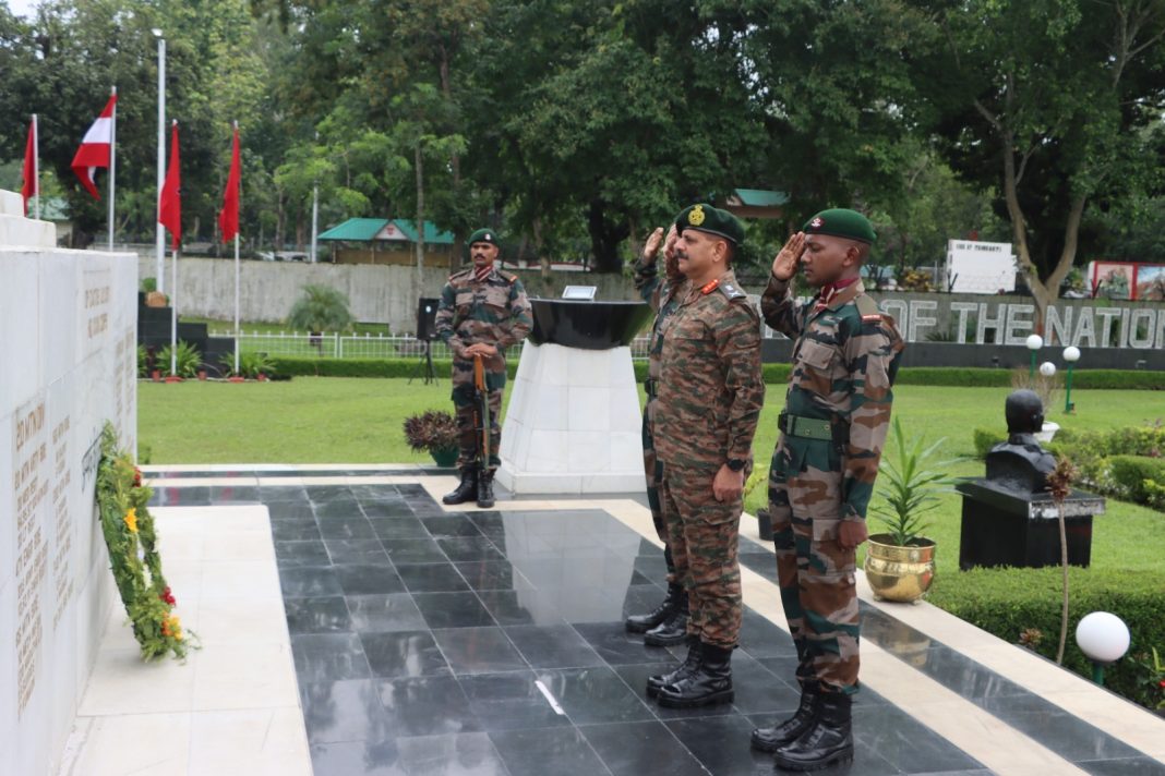 Lt Gen Zubin Minwalla Assumes The Command of Trishakti Corps