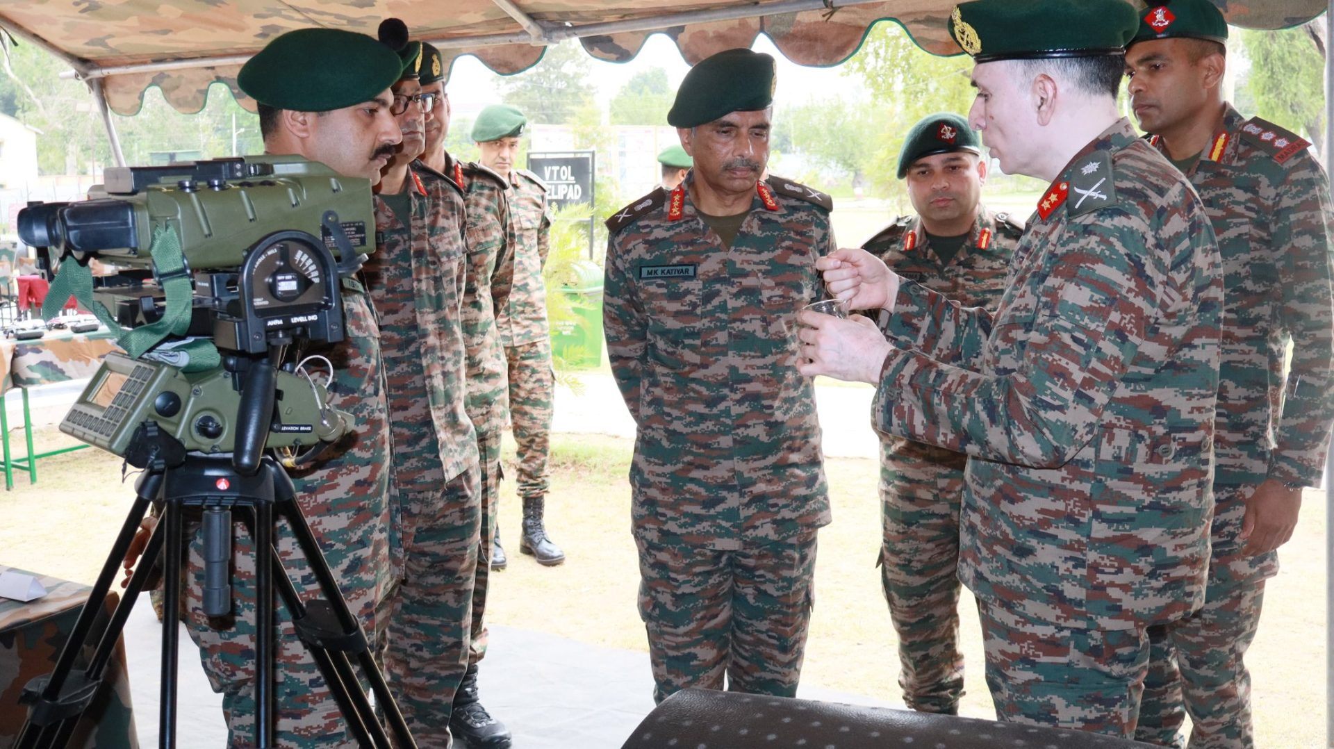 Lt Gen Manoj Kumar Katiyar Visits Nashak Navtara Corps to Review ...
