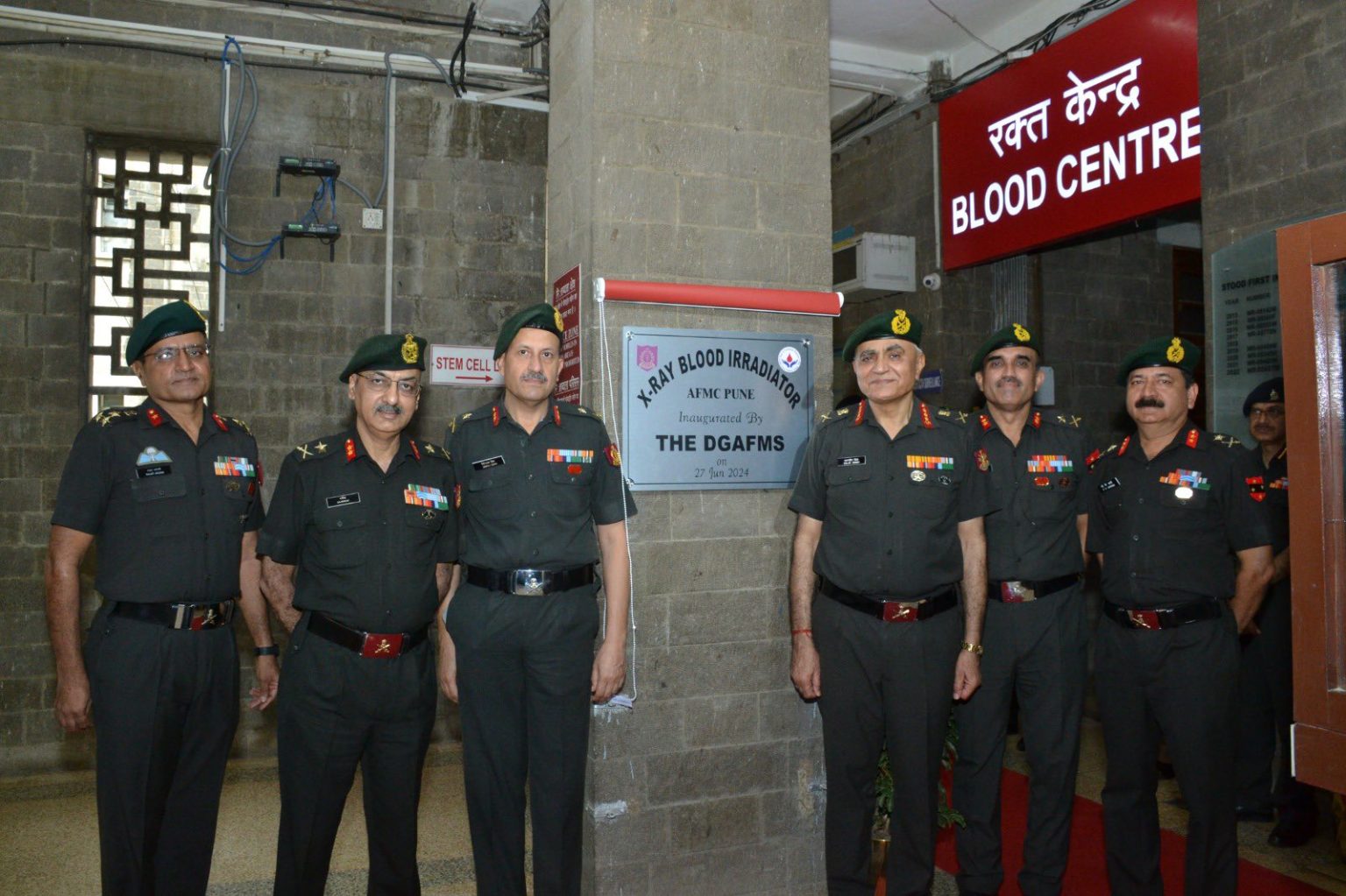 Lt Gen Daljit Singh Inaugurates X-Ray Irradiator at AFMC Pune to Combat ...