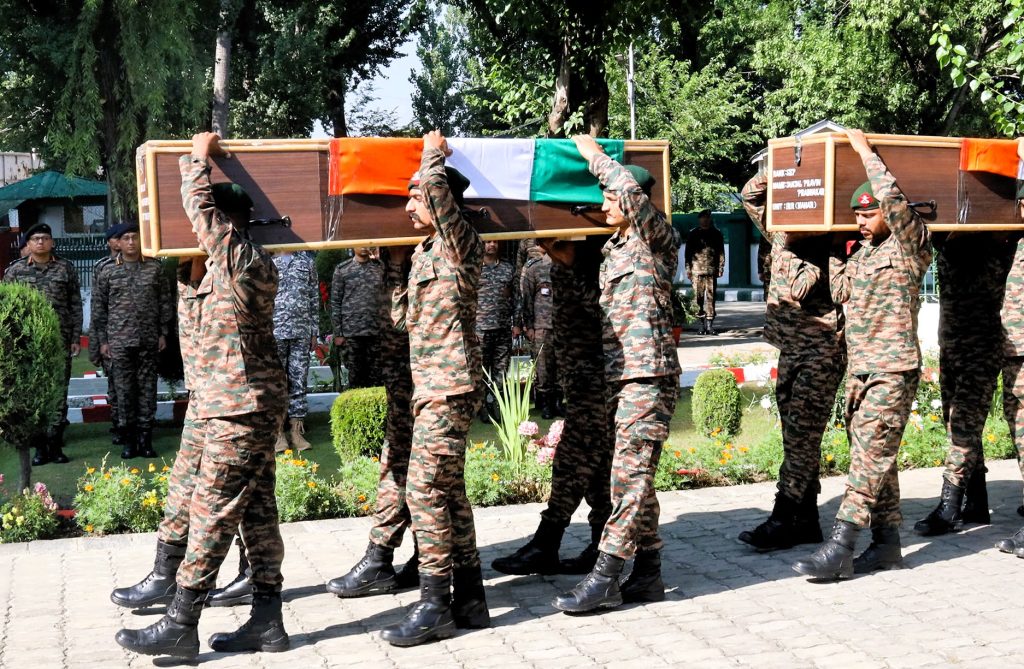 Lance Naik Pardeep Kumar and Sepoy Pravin Janjal Prabhakar Made Supreme ...