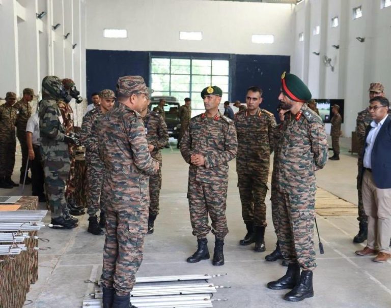 Lt Gen Prit Pal Singh Reviews Training and Operational Preparedness at Sabse Behtar Brigade