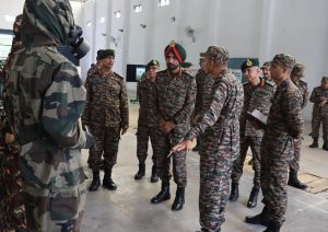 Lt Gen Prit Pal Singh Reviews Training and Operational Preparedness at Sabse Behtar Brigade