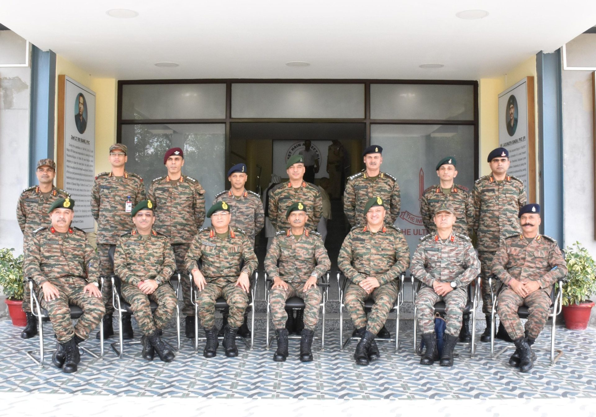 Lt Gen MV Suchindra Kumar Reviews Operational Readiness at Ace of ...