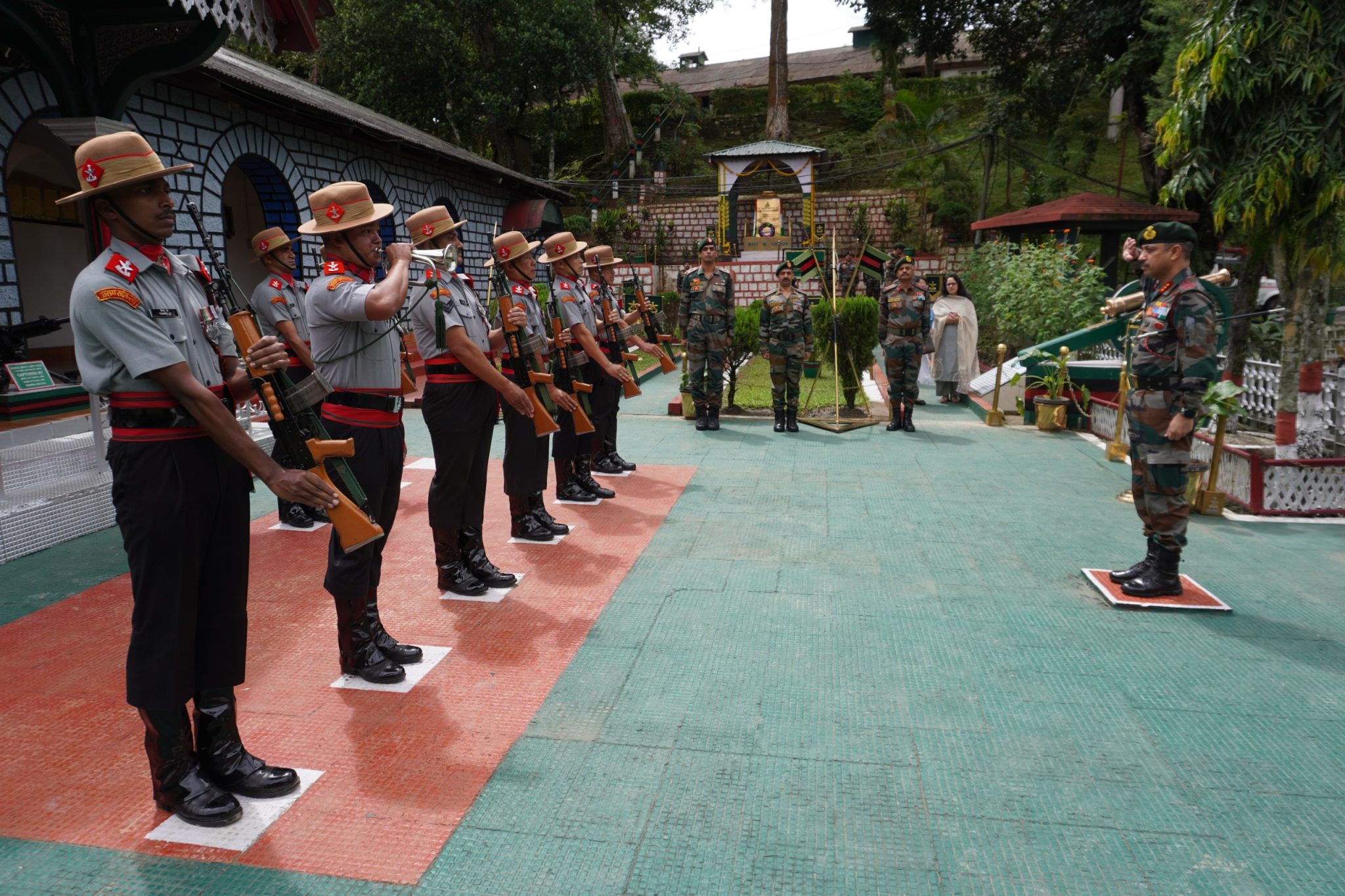 Director General of Assam Rifiles, Lt Gen Vikas Lakhera, Reviews ...