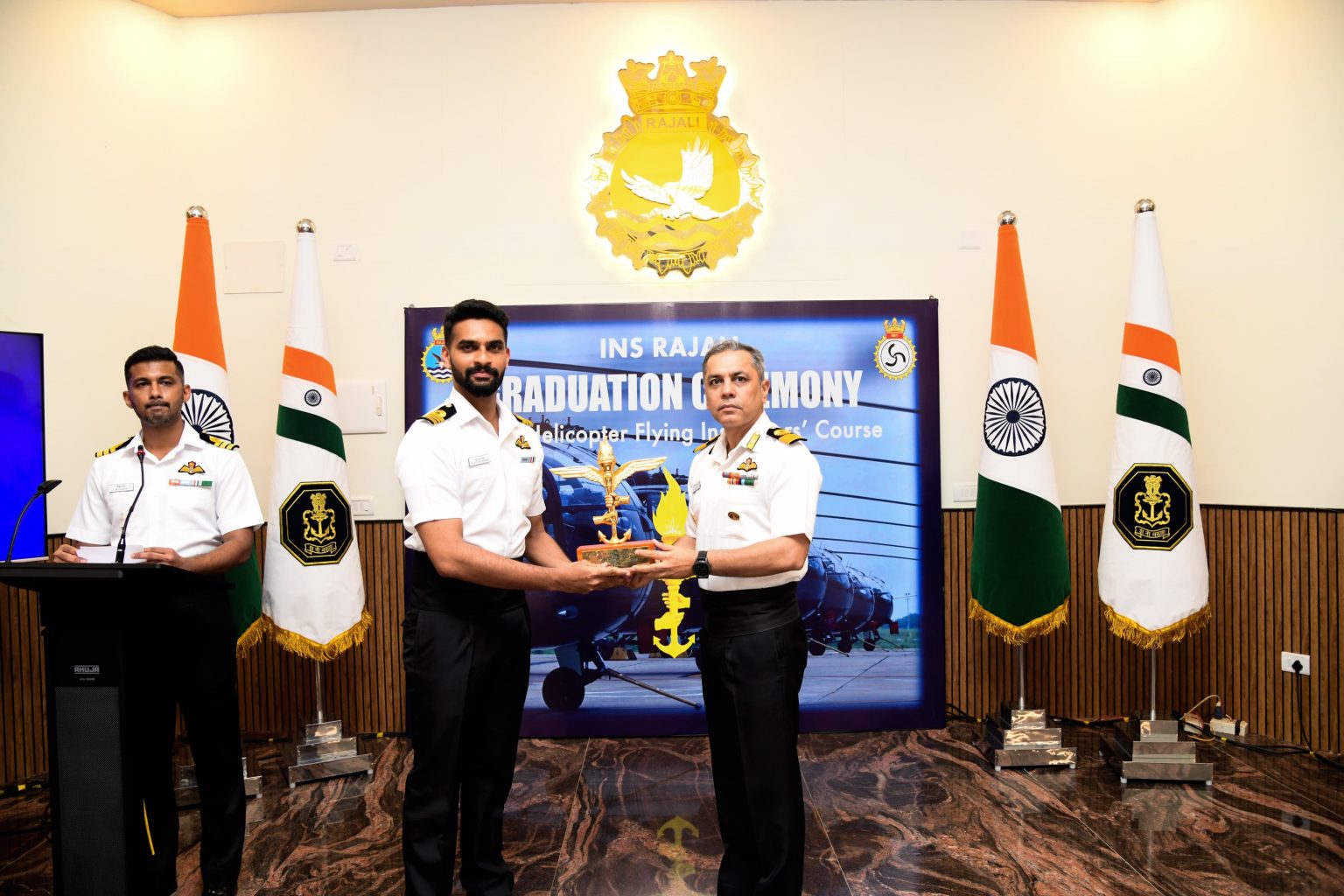 Naval Helicopter Flying Instructor Course Graduates Receive Prestigious ...