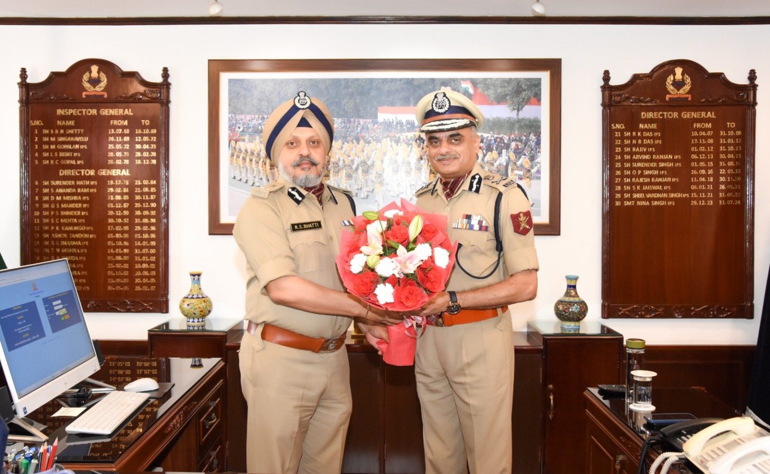 IPS Rajwinder Singh Bhatti Assumes Charge as Director General of CISF