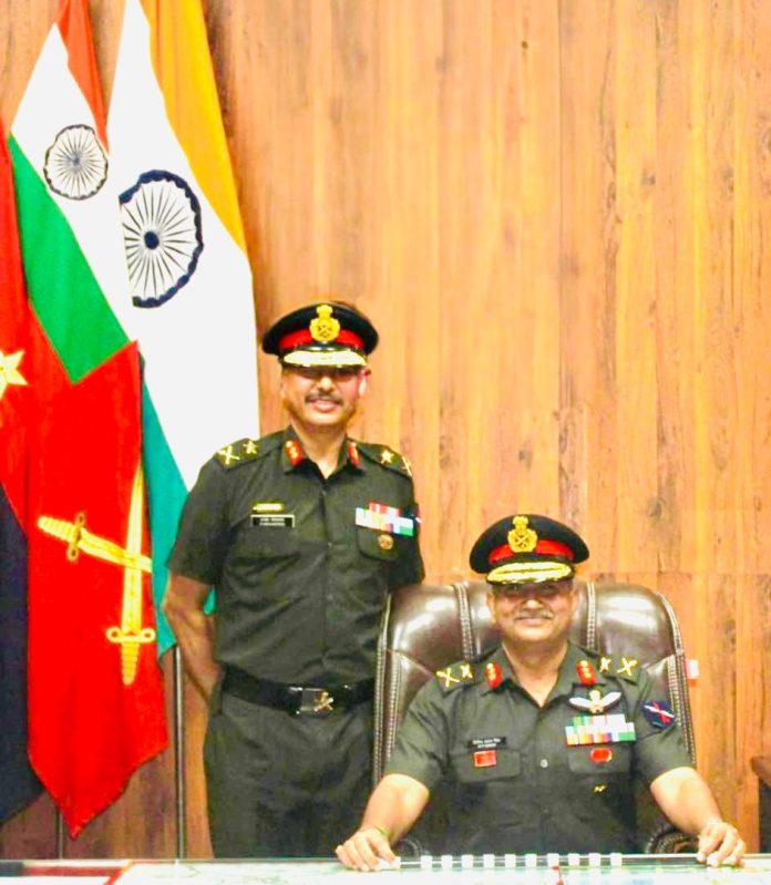Maj Gen DP Singh Assumes Command of Strategic Strikers, 1 Corps