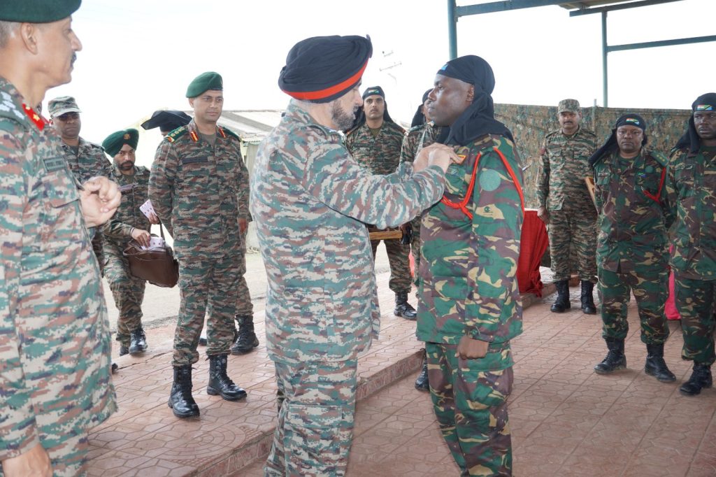 Lt Gen Manjit Kumar Reviews Operational Readiness at Agnibaaz Division