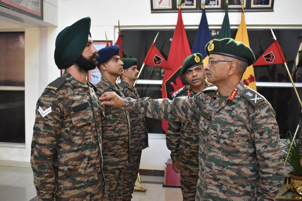 Lt Gen MV Suchindra Kumar Reviews Operational Preparedness at Jhenida ...