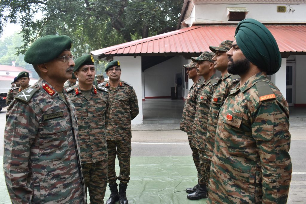 Lt Gen MV Suchindra Kumar Reviews Ayodhya Brigade