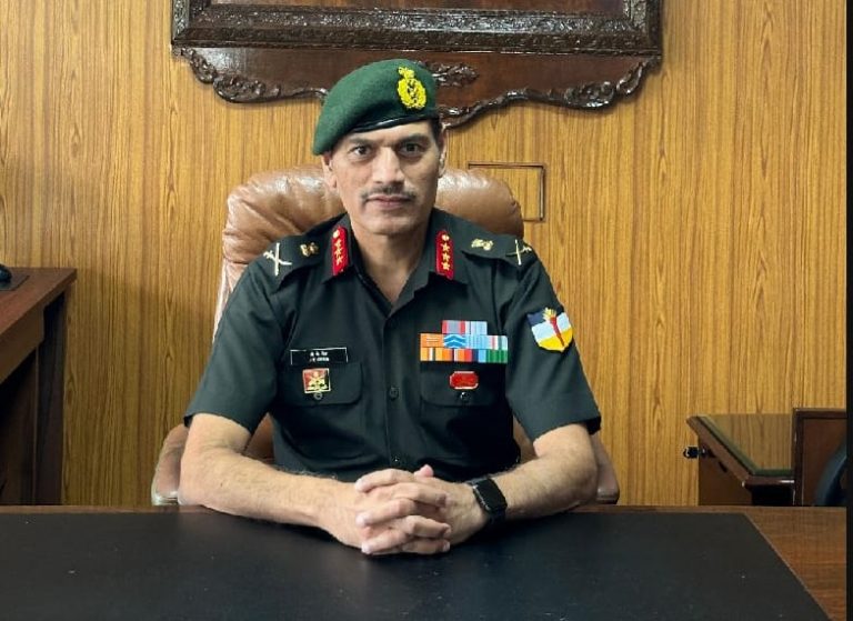 Lt Gen J K Gera Takes Charge as Commandant of Army Service Corps Centre ...