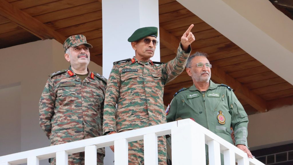 Lt General RC Tiwari and Air Marshal Inderpal Singh Walia Participated ...