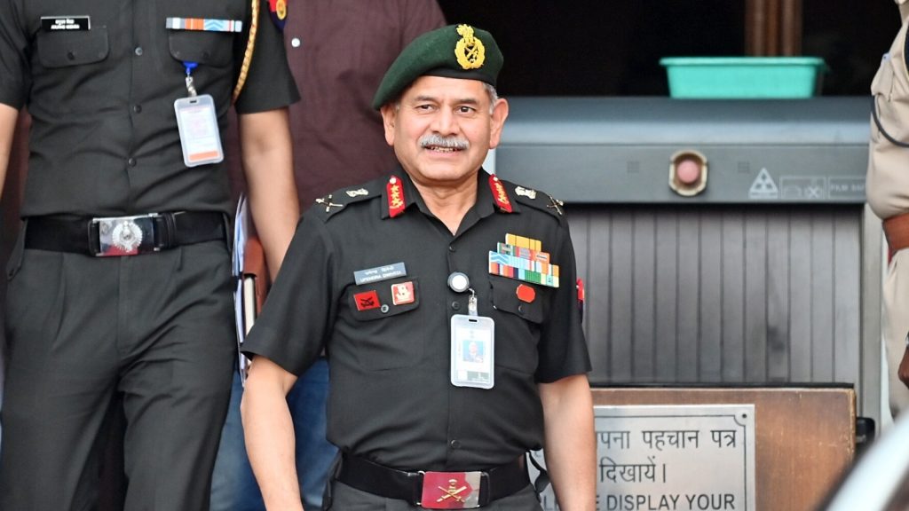 Army Chief Gen Upendra Dwivedi Visits Western Command Headquarters for Security Assessment