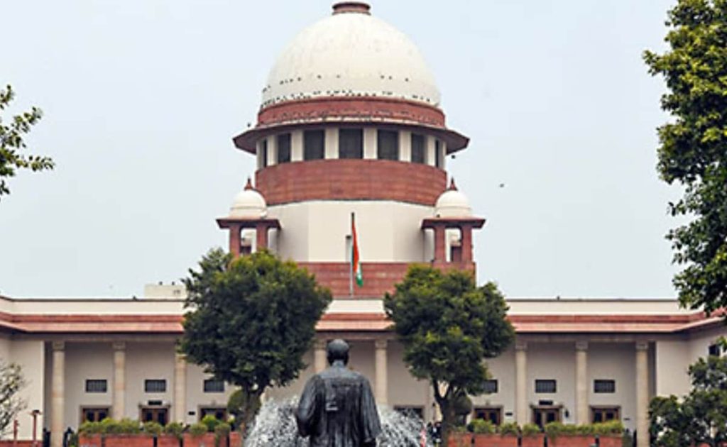 Supreme Court Orders Indian Army to Pay Rs 50,000 to Widow of Soldier ...