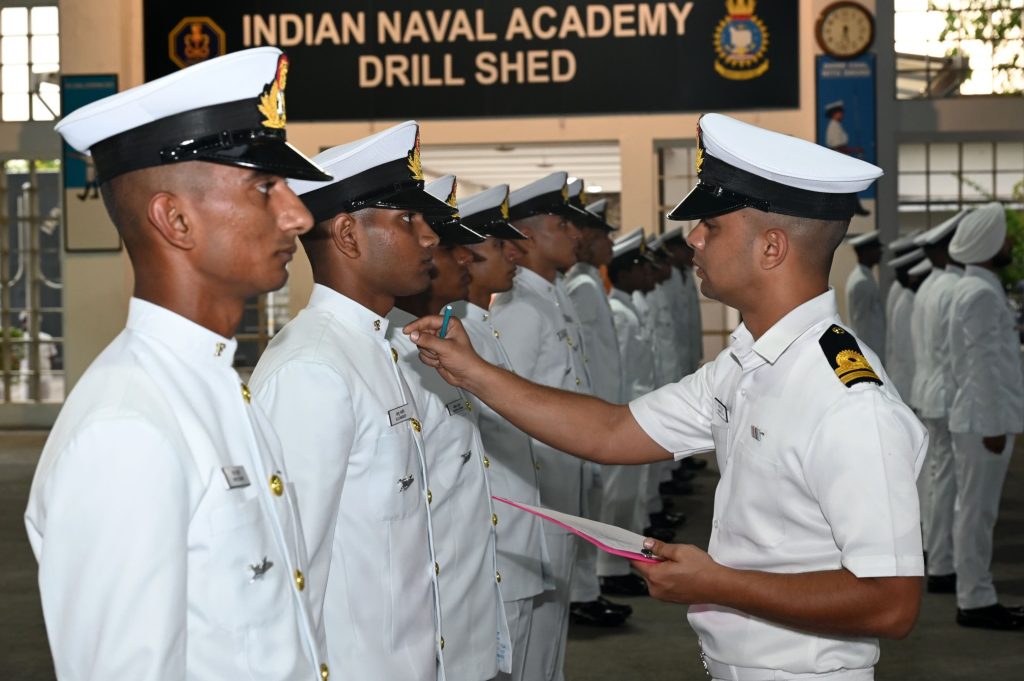 Indian Navy SSC Executive (IT) Recruitment Notification 2025