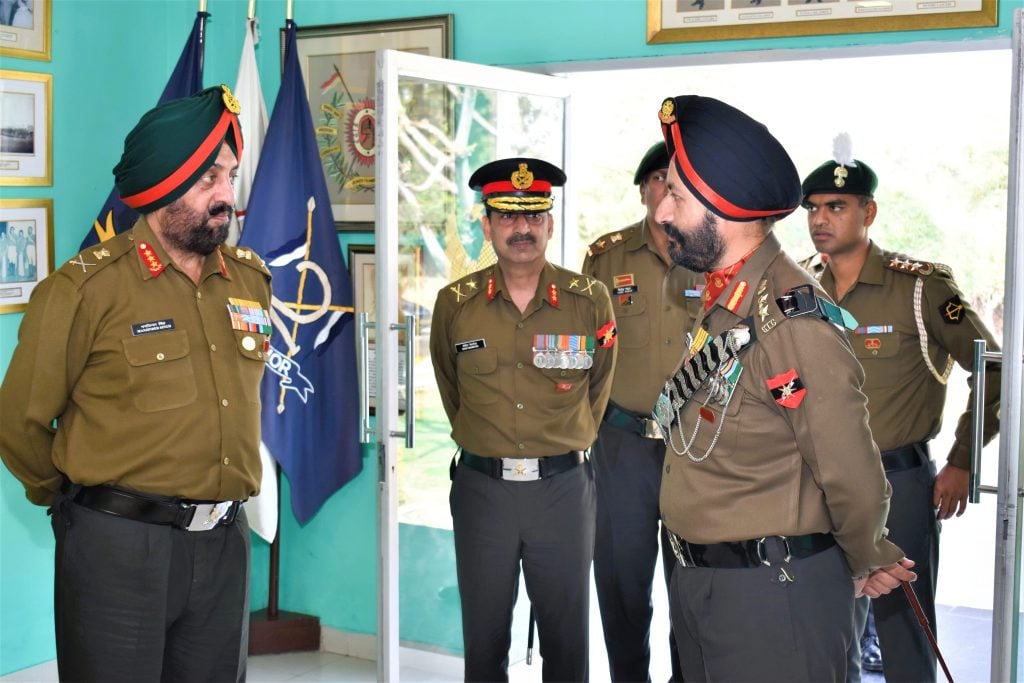Lt Gen Manjinder Singh Visits 61 Cavalry, Lauds Regiment’s Excellence ...