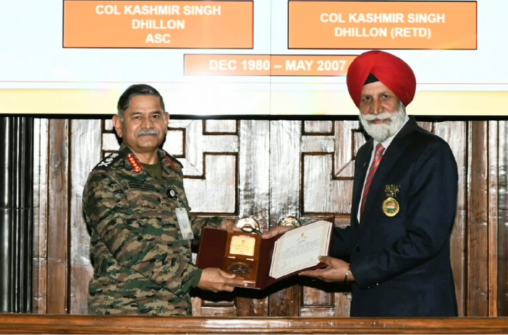 Lieutenant General Devendra Sharma Visits Army War College Mhow