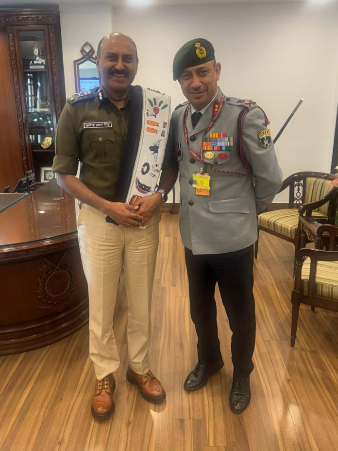 Lt Gen Vikas Lakhera and DG CRPF Discuss Strengthening Interforce ...