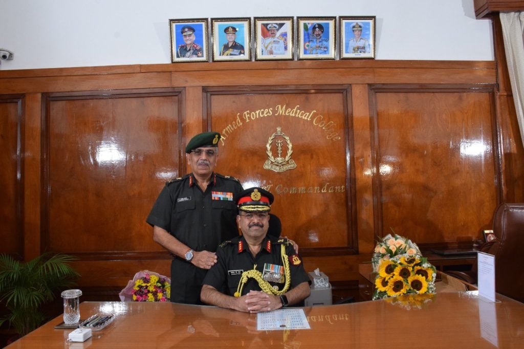 Lt Gen PP Rao Assumes Command as Director & Commandant of AFMC Pune