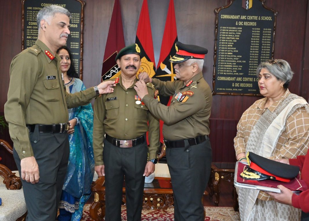 Major General Vinod Kumar Patra Assumes Command at Officers Training ...