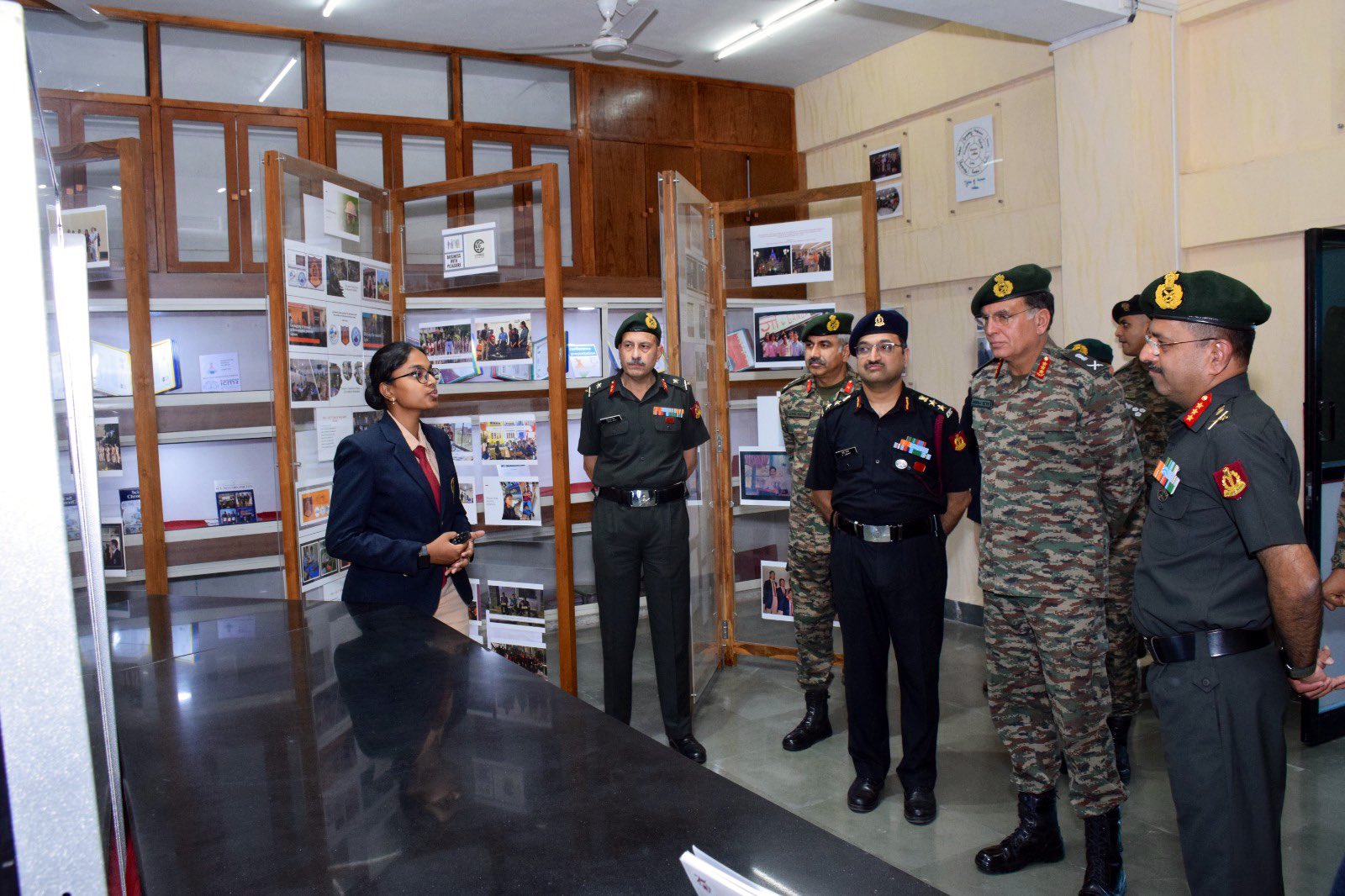 Lt Gen Dhiraj Seth Visits Armed Forces Medical College Pune