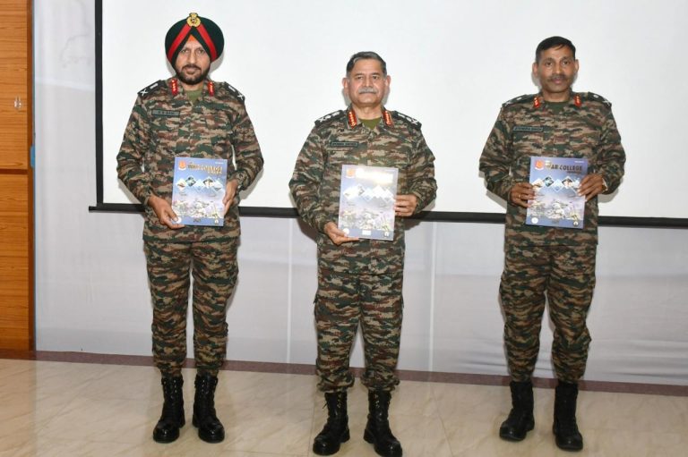 General Upendra Dwivedi Visits Army War College Mhow